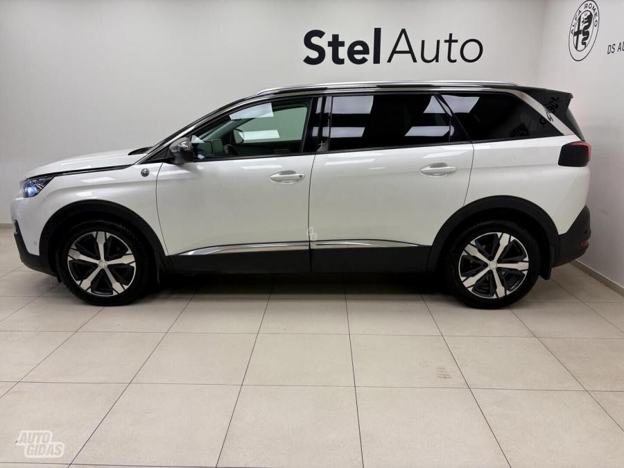 White Peugeot 5008 2019 in Vilnius, with an engine capacity of 1.20 L and mileage of 67 thousand km for 17790 €, photo 3 on AUTOMOTO.COM.LV
