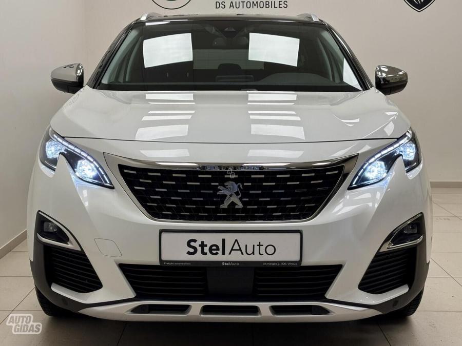 White Peugeot 5008 2019 in Vilnius, with an engine capacity of 1.20 L and mileage of 67 thousand km for 17790 €, photo 4 on AUTOMOTO.COM.LV