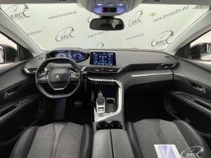 White Peugeot 5008 2019 in Vilnius, with an engine capacity of 1.60 L and mileage of 202 thousand km for 11200 €, photo 4 on AUTOMOTO.COM.LV