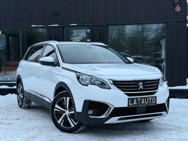 White Peugeot 5008 2019 in Riga, with an engine capacity of 1.50 L and mileage of 81 thousand km for 15900 €, photo 1 on AUTOMOTO.COM.LV