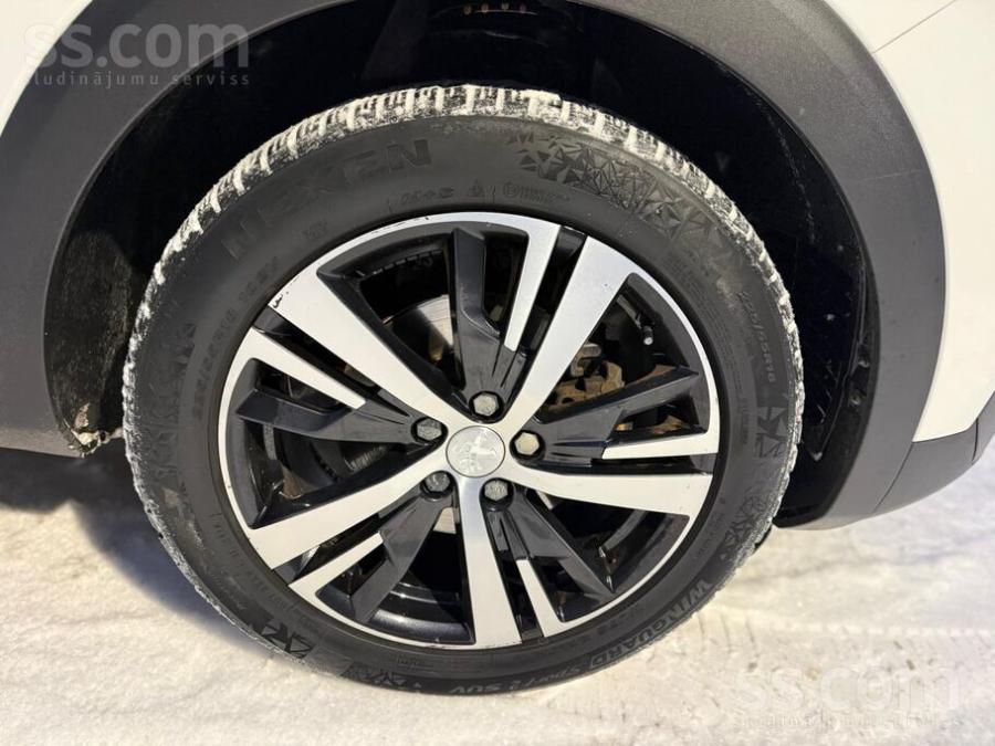 White Peugeot 5008 2019 in Riga, with an engine capacity of 1.50 L and mileage of 81 thousand km for 15700 €, photo 13 on AUTOMOTO.COM.LV