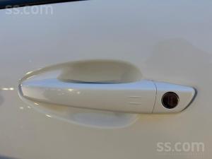 White Peugeot 5008 2019 in Riga, with an engine capacity of 1.50 L and mileage of 81 thousand km for 15700 €, photo 14 on AUTOMOTO.COM.LV