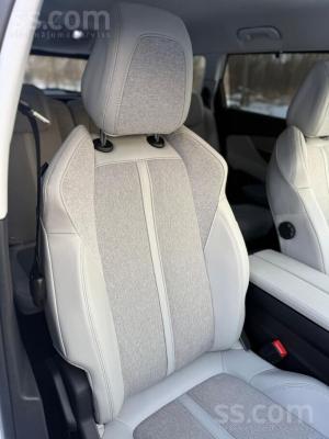 White Peugeot 5008 2019 in Riga, with an engine capacity of 1.50 L and mileage of 81 thousand km for 15700 €, photo 20 on AUTOMOTO.COM.LV