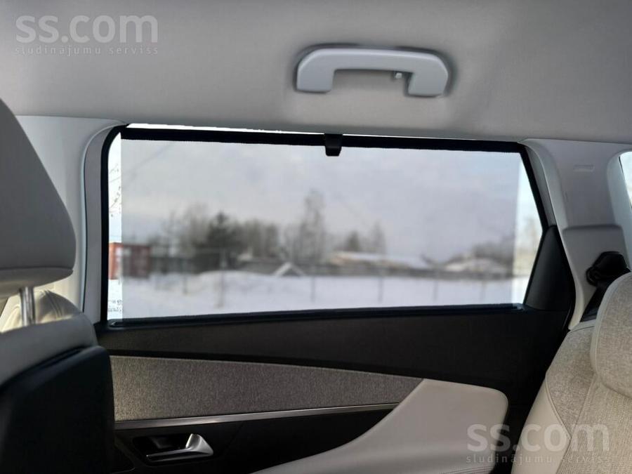 White Peugeot 5008 2019 in Riga, with an engine capacity of 1.50 L and mileage of 81 thousand km for 15700 €, photo 27 on AUTOMOTO.COM.LV