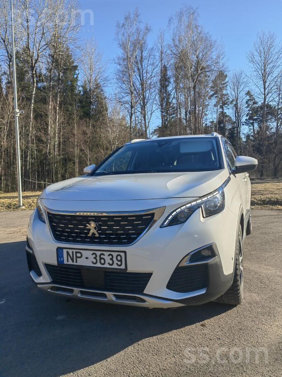 White Peugeot 5008 2019 in Riga, with an engine capacity of 1.50 L and mileage of 148 thousand km for 14990 €, photo 1 on AUTOMOTO.COM.LV