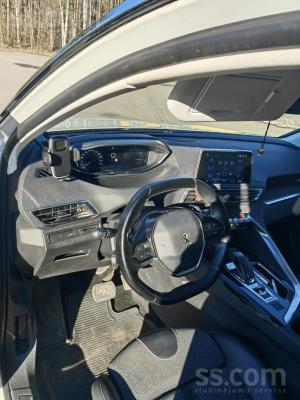 White Peugeot 5008 2019 in Riga, with an engine capacity of 1.50 L and mileage of 148 thousand km for 14990 €, photo 9 on AUTOMOTO.COM.LV