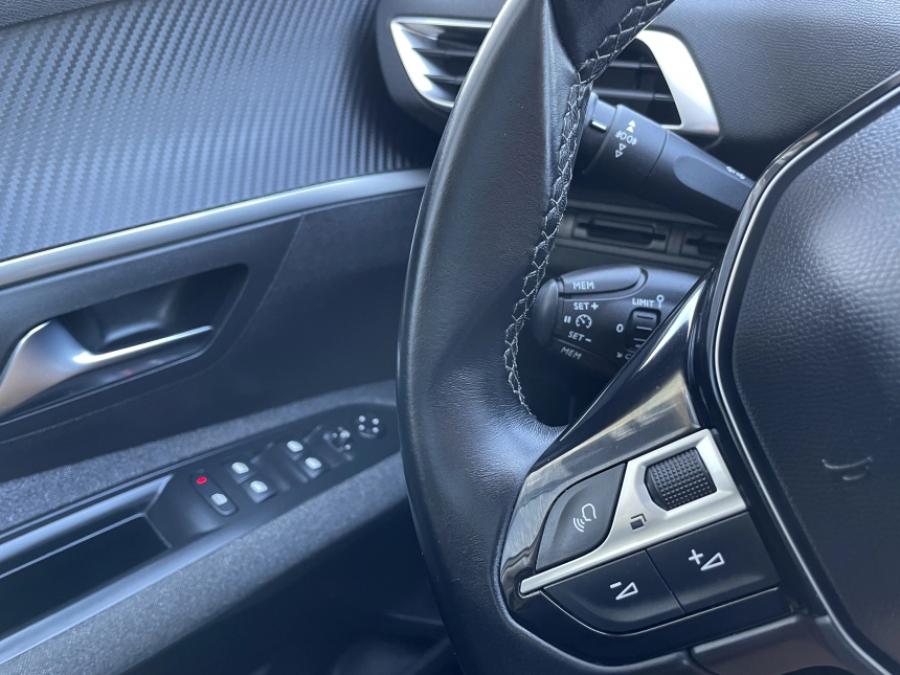 Balts Peugeot 5008 2019 Rīga, ar dzinēja tilpumu 1.50 L un nobraukumu 147 tūkst. km par 11600 €, foto 3 vietnē AUTOMOTO.COM.LV