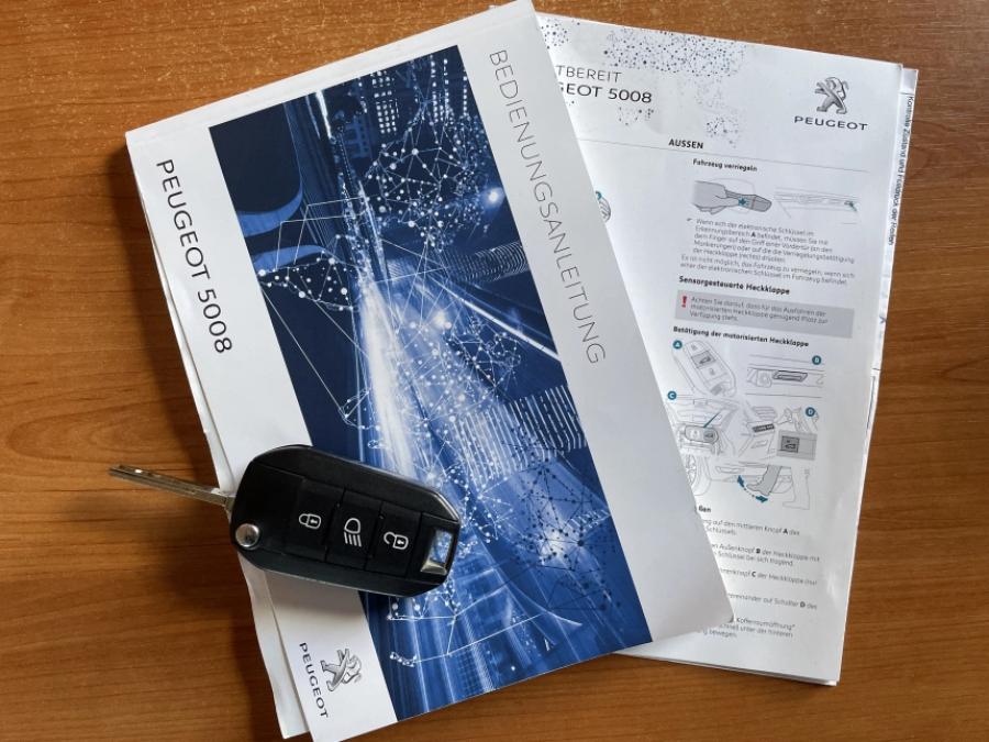 Balts Peugeot 5008 2019 Rīga, ar dzinēja tilpumu 1.50 L un nobraukumu 147 tūkst. km par 11600 €, foto 7 vietnē AUTOMOTO.COM.LV