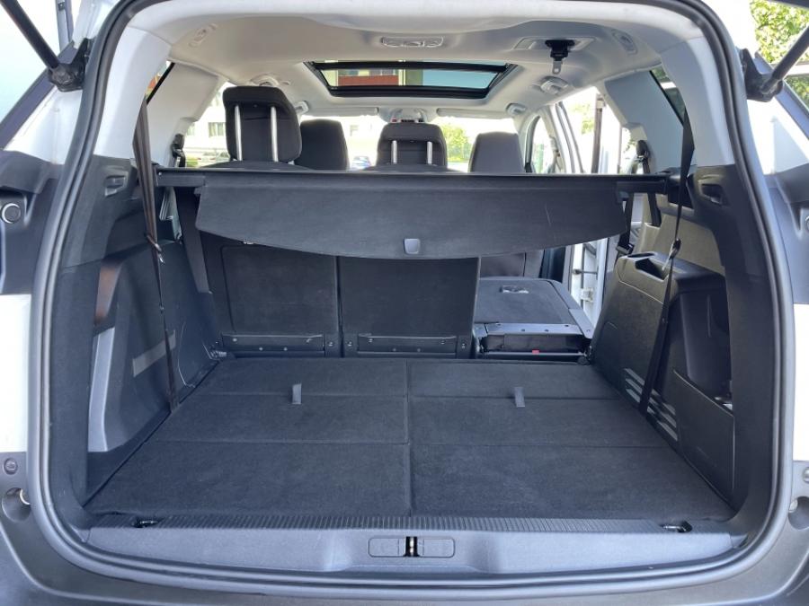 Balts Peugeot 5008 2019 Rīga, ar dzinēja tilpumu 1.50 L un nobraukumu 147 tūkst. km par 11600 €, foto 19 vietnē AUTOMOTO.COM.LV