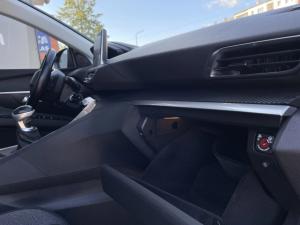 Balts Peugeot 5008 2019 Rīga, ar dzinēja tilpumu 1.50 L un nobraukumu 147 tūkst. km par 11600 €, foto 24 vietnē AUTOMOTO.COM.LV