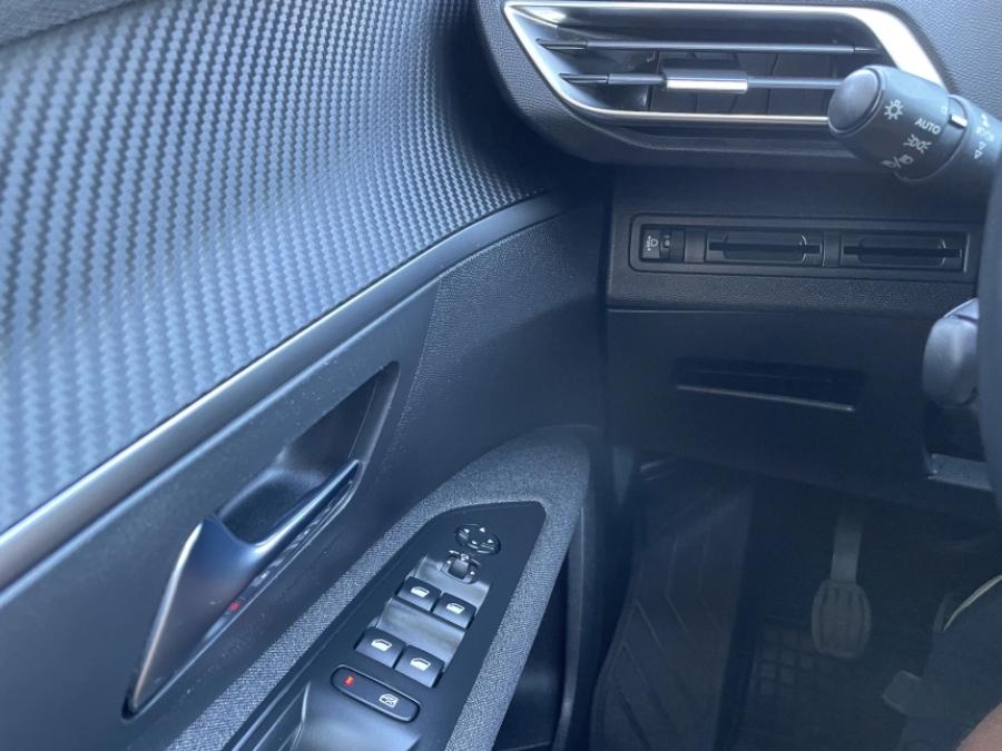 Balts Peugeot 5008 2019 Rīga, ar dzinēja tilpumu 1.50 L un nobraukumu 147 tūkst. km par 11600 €, foto 27 vietnē AUTOMOTO.COM.LV