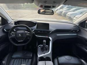 White Peugeot 5008 2019 in Kaunas, with an engine capacity of 1.50 L and mileage of 155 thousand km for 11450 €, photo 8 on AUTOMOTO.COM.LV