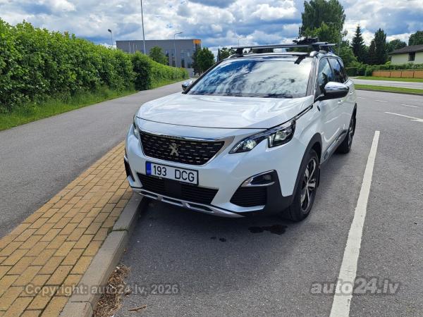 White Peugeot 5008 2019 in Tartu, with an engine capacity of 1.50 L and mileage of 109 thousand km for 18500 €, photo 5 on AUTOMOTO.COM.LV