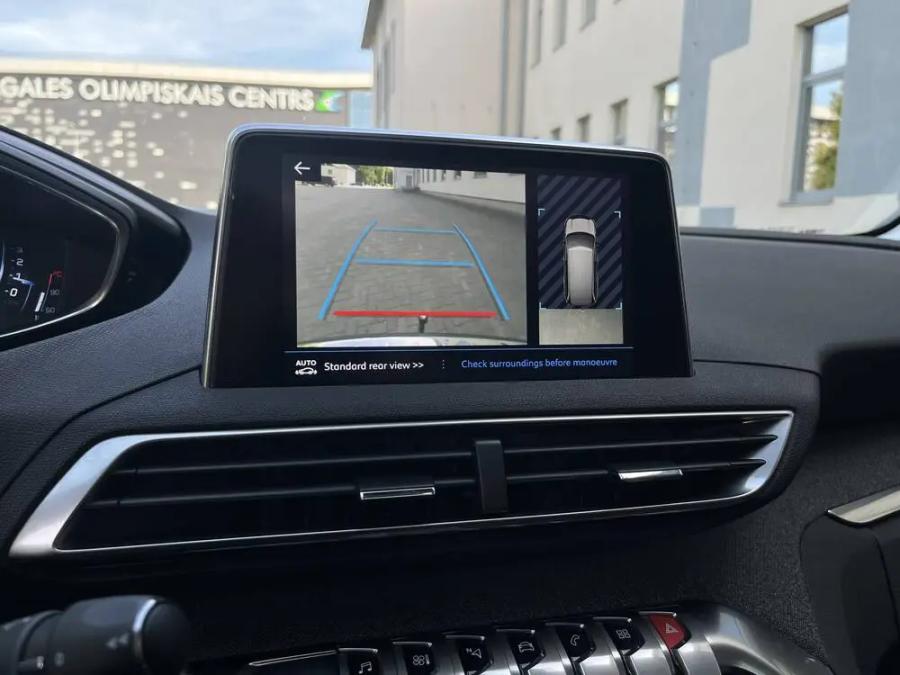 Balts Peugeot 5008 2019 Jelgava, ar dzinēja tilpumu 1.20 L un nobraukumu 131 tūkst. km par 12590 €, foto 28 vietnē AUTOMOTO.COM.LV