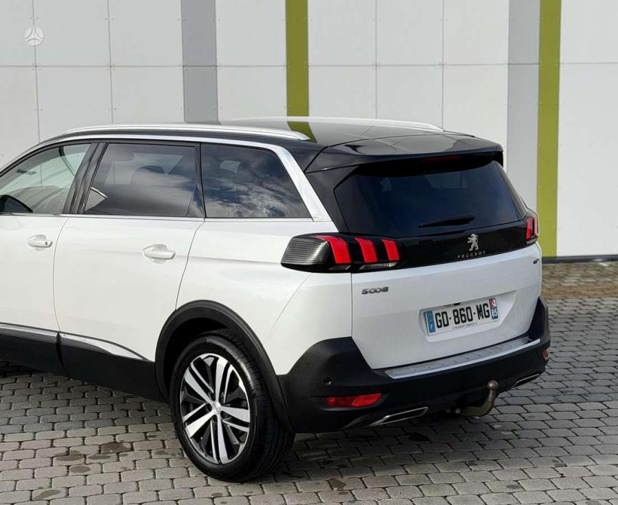 Balts Peugeot 5008 2019 Tauragė, ar dzinēja tilpumu 2.00 L un nobraukumu 201 tūkst. km par 14600 €, foto 19 vietnē AUTOMOTO.COM.LV