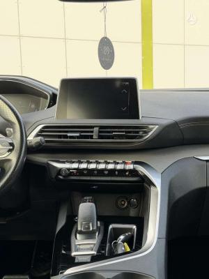 Balts Peugeot 5008 2019 Tauragė, ar dzinēja tilpumu 2.00 L un nobraukumu 201 tūkst. km par 14600 €, foto 49 vietnē AUTOMOTO.COM.LV