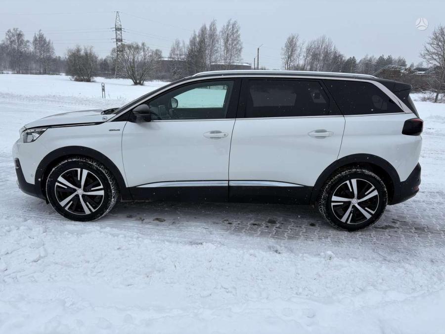 White Peugeot 5008 2020 in Kaunas, with an engine capacity of 1.50 L and mileage of 259 thousand km for 11300 €, photo 2 on AUTOMOTO.COM.LV
