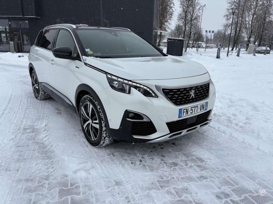 White Peugeot 5008 2020 in Kaunas, with an engine capacity of 1.50 L and mileage of 259 thousand km for 11300 €, photo 5 on AUTOMOTO.COM.LV