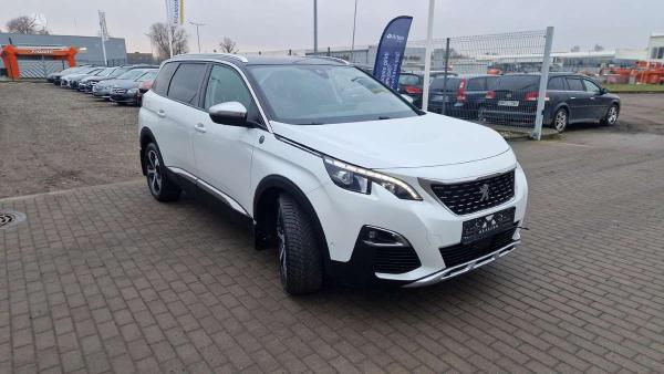White Peugeot 5008 2020 in Marijampole, with an engine capacity of 1.50 L and mileage of 169 thousand km for 15790 €, photo 4 on AUTOMOTO.COM.LV
