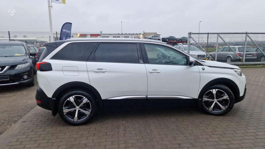 Balts Peugeot 5008 2020 Marijampole, ar dzinēja tilpumu 1.50 L un nobraukumu 169 tūkst. km par 15790 €, foto 5 vietnē AUTOMOTO.COM.LV