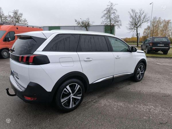 Balts Peugeot 5008 2020 Šauļi, ar dzinēja tilpumu 1.50 L un nobraukumu 175 tūkst. km par 11999 €, foto 2 vietnē AUTOMOTO.COM.LV