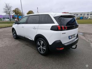 Balts Peugeot 5008 2020 Šauļi, ar dzinēja tilpumu 1.50 L un nobraukumu 175 tūkst. km par 11999 €, foto 3 vietnē AUTOMOTO.COM.LV