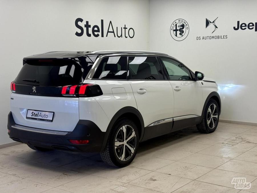 White Peugeot 5008 2020 in Vilnius, with an engine capacity of 1.50 L and mileage of 141 thousand km for 17290 €, photo 5 on AUTOMOTO.COM.LV