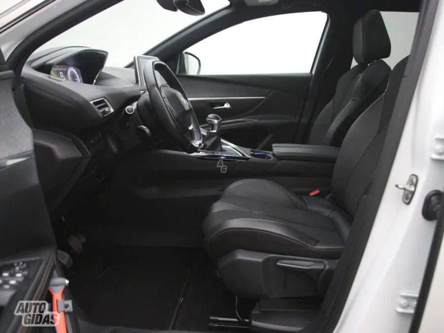 Balts Peugeot 5008 2020 Viļņa, ar dzinēja tilpumu 1.20 L un nobraukumu 107 tūkst. km par 16099 €, foto 5 vietnē AUTOMOTO.COM.LV