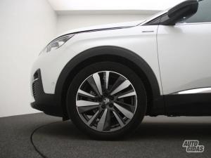 Balts Peugeot 5008 2020 Viļņa, ar dzinēja tilpumu 1.20 L un nobraukumu 107 tūkst. km par 16099 €, foto 30 vietnē AUTOMOTO.COM.LV