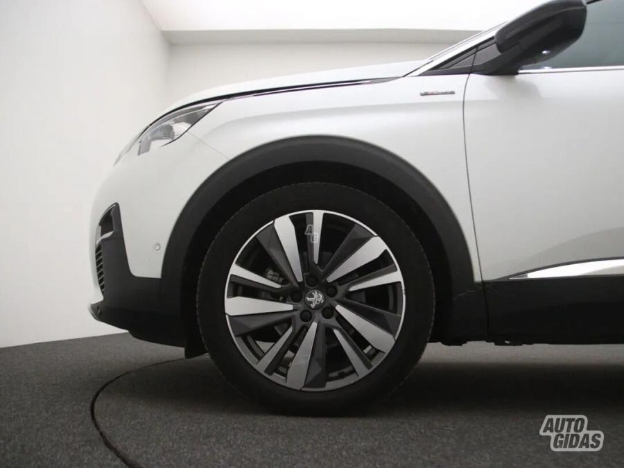 Balts Peugeot 5008 2020 Viļņa, ar dzinēja tilpumu 1.20 L un nobraukumu 107 tūkst. km par 16099 €, foto 30 vietnē AUTOMOTO.COM.LV