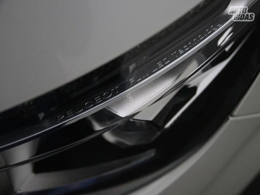 Balts Peugeot 5008 2020 Viļņa, ar dzinēja tilpumu 1.20 L un nobraukumu 107 tūkst. km par 16099 €, foto 35 vietnē AUTOMOTO.COM.LV