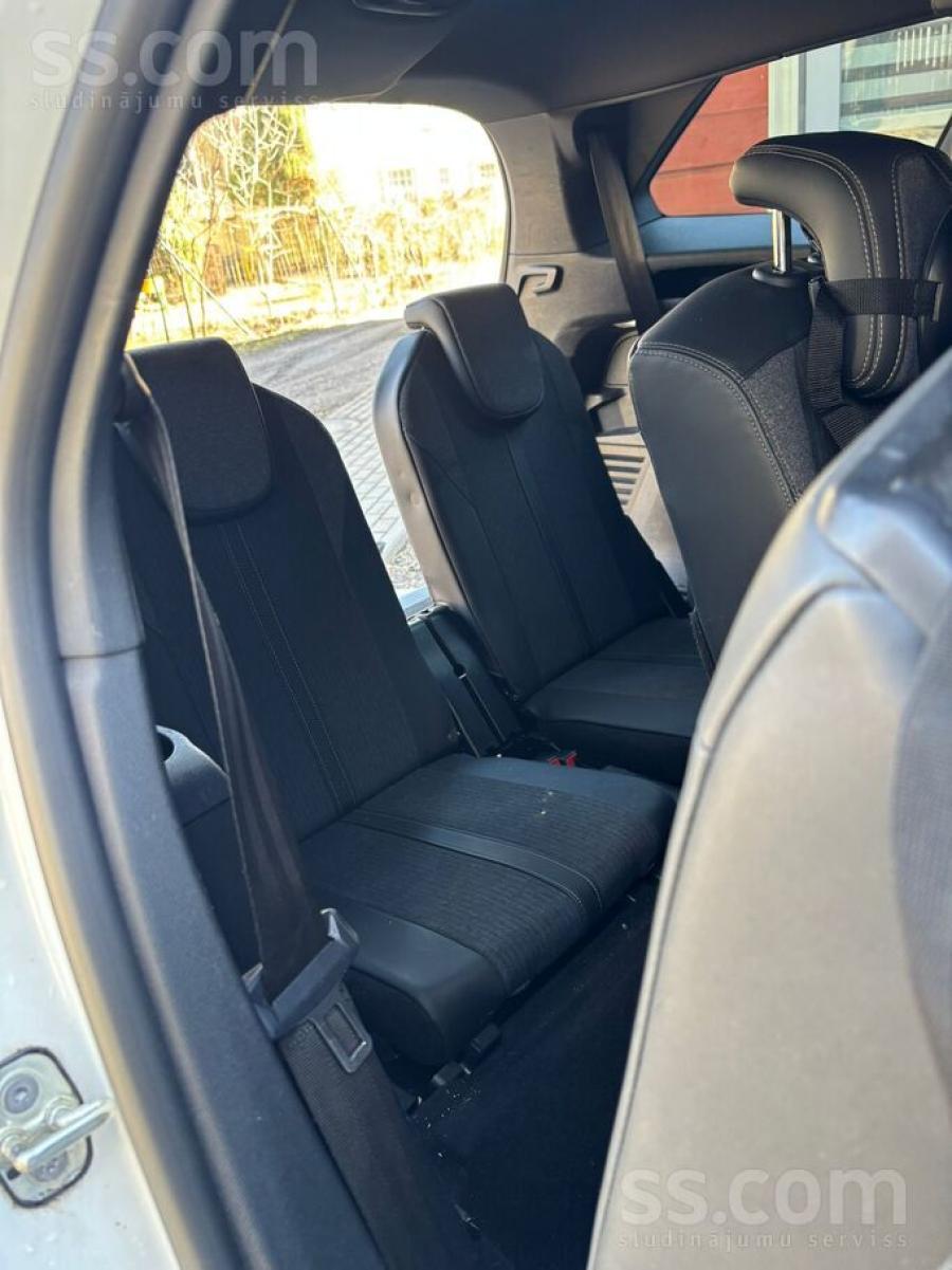 Balts Peugeot 5008 2020 Rīga, ar dzinēja tilpumu 1.50 L un nobraukumu 130 tūkst. km par 16200 €, foto 14 vietnē AUTOMOTO.COM.LV