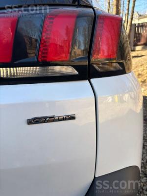 Balts Peugeot 5008 2020 Rīga, ar dzinēja tilpumu 1.50 L un nobraukumu 130 tūkst. km par 16200 €, foto 16 vietnē AUTOMOTO.COM.LV