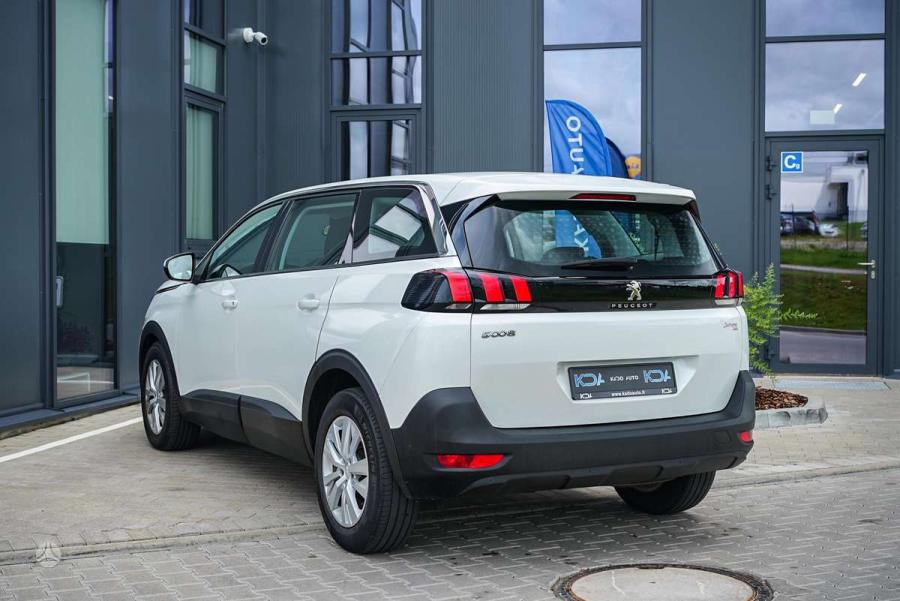 Balts Peugeot 5008 2020 Kauņa, ar dzinēja tilpumu 1.50 L un nobraukumu 156 tūkst. km par 12450 €, foto 9 vietnē AUTOMOTO.COM.LV