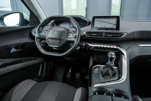 Balts Peugeot 5008 2020 Kauņa, ar dzinēja tilpumu 1.50 L un nobraukumu 156 tūkst. km par 12450 €, foto 17 vietnē AUTOMOTO.COM.LV