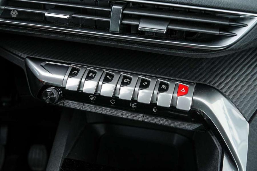 Balts Peugeot 5008 2020 Kauņa, ar dzinēja tilpumu 1.50 L un nobraukumu 156 tūkst. km par 12450 €, foto 20 vietnē AUTOMOTO.COM.LV