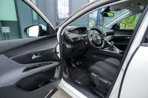 Balts Peugeot 5008 2020 Kauņa, ar dzinēja tilpumu 1.50 L un nobraukumu 156 tūkst. km par 12450 €, foto 24 vietnē AUTOMOTO.COM.LV