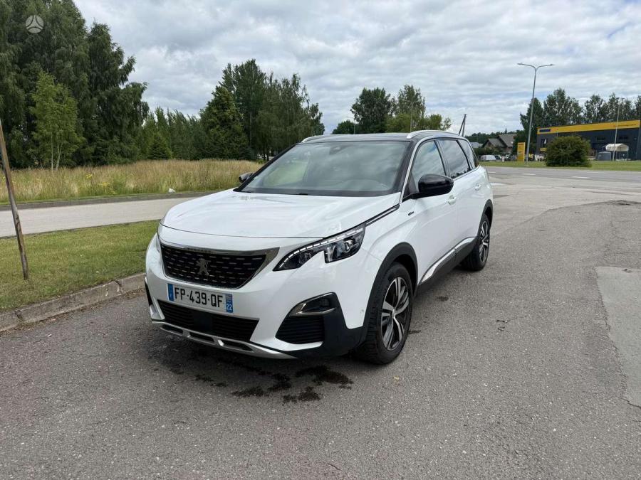 White Peugeot 5008 2020 in Taurage, with an engine capacity of 1.50 L and mileage of 178 thousand km for 12900 €, photo 3 on AUTOMOTO.COM.LV