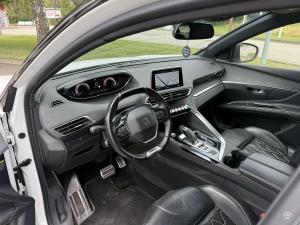 White Peugeot 5008 2020 in Taurage, with an engine capacity of 1.50 L and mileage of 178 thousand km for 12900 €, photo 14 on AUTOMOTO.COM.LV