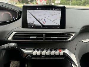 White Peugeot 5008 2020 in Taurage, with an engine capacity of 1.50 L and mileage of 178 thousand km for 12900 €, photo 21 on AUTOMOTO.COM.LV