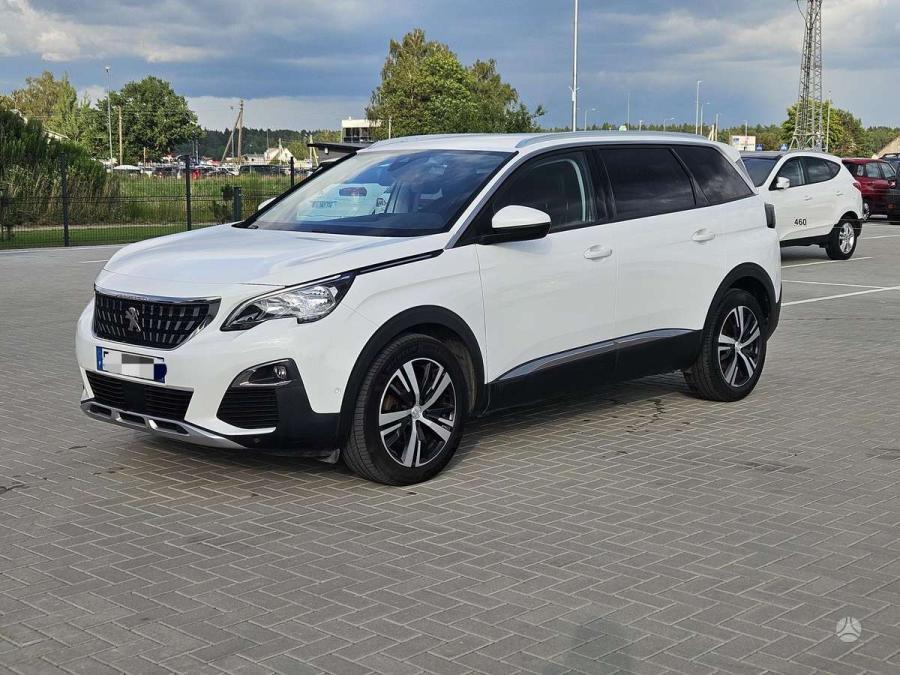 Balts Peugeot 5008 2020 Klaipėda, ar dzinēja tilpumu 1.50 L un nobraukumu 226 tūkst. km par 10900 €, foto 3 vietnē AUTOMOTO.COM.LV
