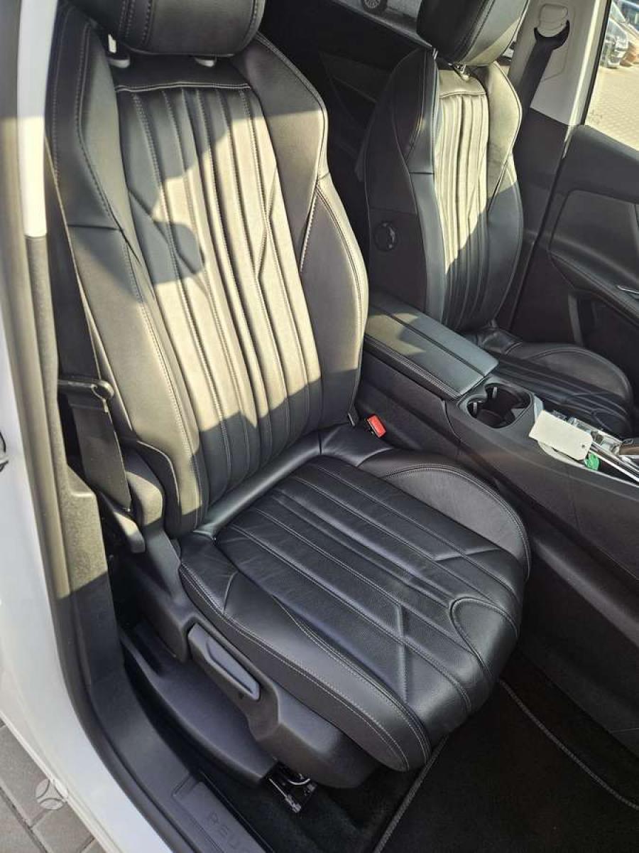 Balts Peugeot 5008 2020 Klaipėda, ar dzinēja tilpumu 1.50 L un nobraukumu 226 tūkst. km par 10900 €, foto 7 vietnē AUTOMOTO.COM.LV