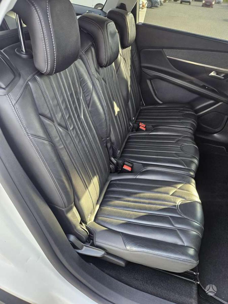 Balts Peugeot 5008 2020 Klaipėda, ar dzinēja tilpumu 1.50 L un nobraukumu 226 tūkst. km par 10900 €, foto 8 vietnē AUTOMOTO.COM.LV