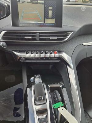 Balts Peugeot 5008 2020 Klaipėda, ar dzinēja tilpumu 1.50 L un nobraukumu 226 tūkst. km par 10900 €, foto 13 vietnē AUTOMOTO.COM.LV