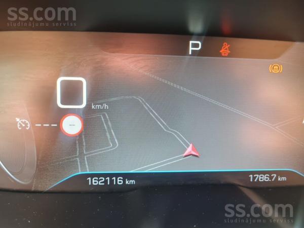 White Peugeot 5008 2020 in Jelgava, with an engine capacity of 1.50 L and mileage of 0 thousand km for 11900 €, photo 2 on AUTOMOTO.COM.LV