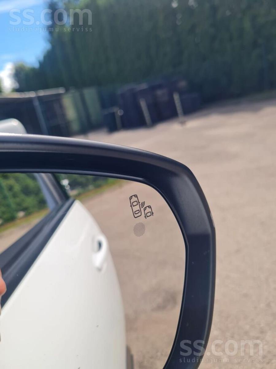 Balts Peugeot 5008 2020 Jelgava, ar dzinēja tilpumu 1.50 L un nobraukumu 0 tūkst. km par 11900 €, foto 12 vietnē AUTOMOTO.COM.LV