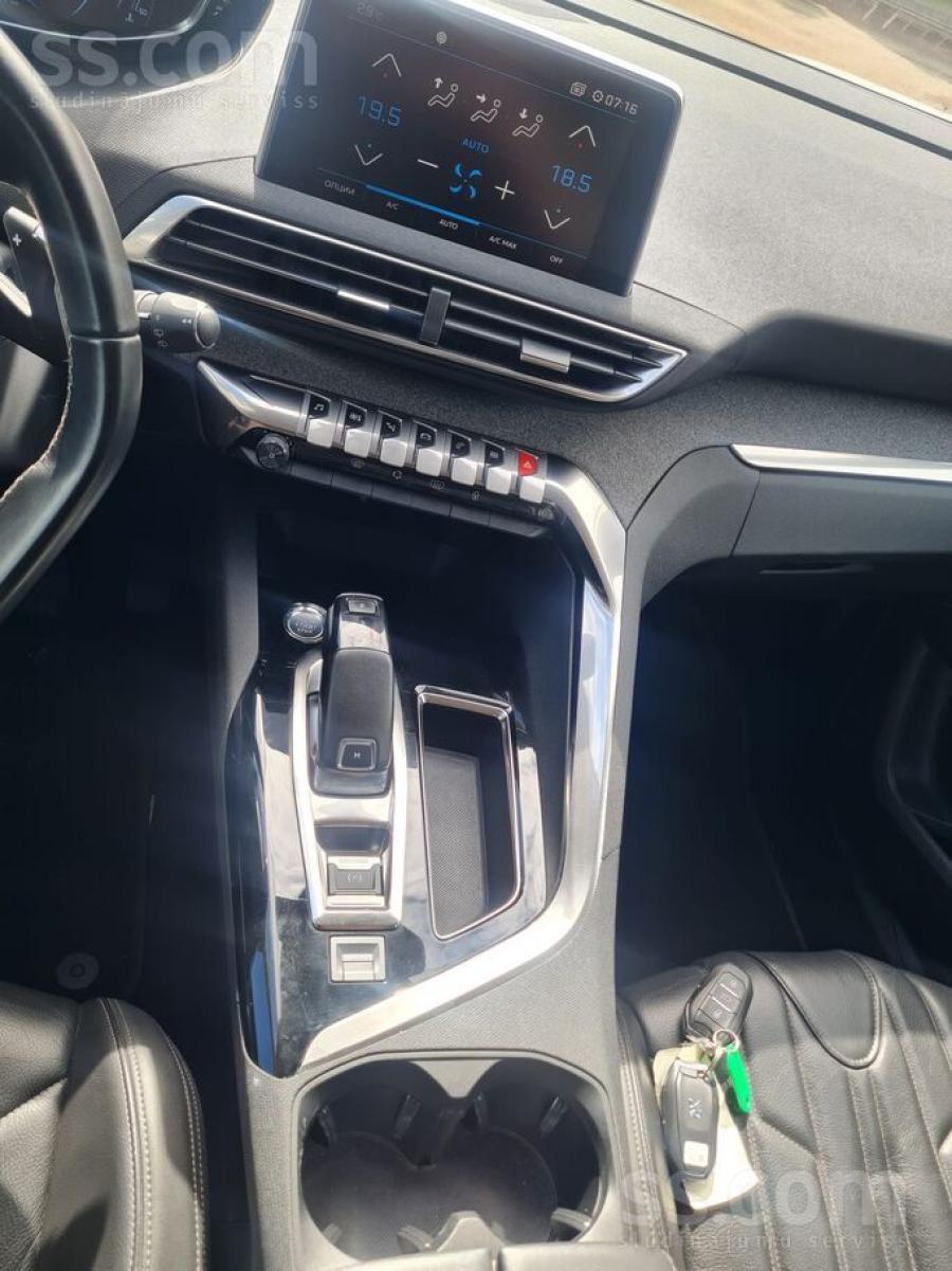 Balts Peugeot 5008 2020 Jelgava, ar dzinēja tilpumu 1.50 L un nobraukumu 0 tūkst. km par 11900 €, foto 17 vietnē AUTOMOTO.COM.LV