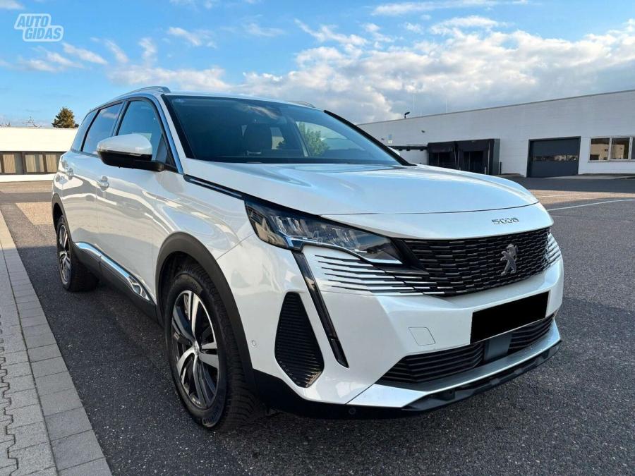Balts Peugeot 5008 2021 Kauņa, ar dzinēja tilpumu 1.20 L un nobraukumu 100 tūkst. km par 25168 €, foto 2 vietnē AUTOMOTO.COM.LV
