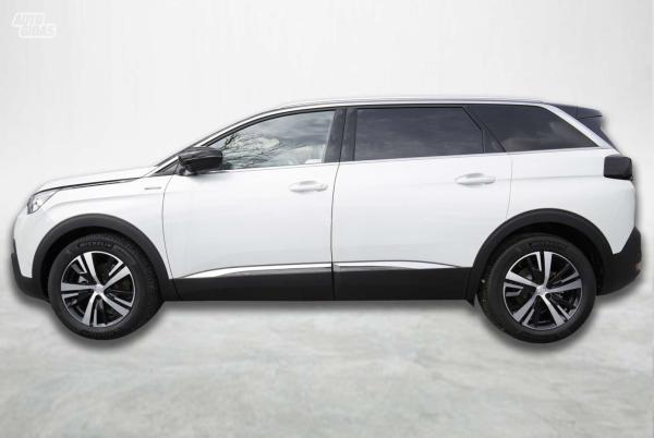 White Peugeot 5008 2021 in Kaunas, with an engine capacity of 1.50 L and mileage of 31 thousand km for 28055 €, photo 5 on AUTOMOTO.COM.LV
