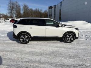 Balts Peugeot 5008 2021 Kauņa, ar dzinēja tilpumu 1.50 L un nobraukumu 180 tūkst. km par 14900 €, foto 6 vietnē AUTOMOTO.COM.LV